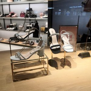 Adjustable Shoe Risers & Display Stands For Retail - SOONXIN